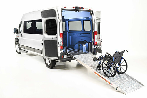 Sales Literature and Specifications for Driverge Commercial Vans